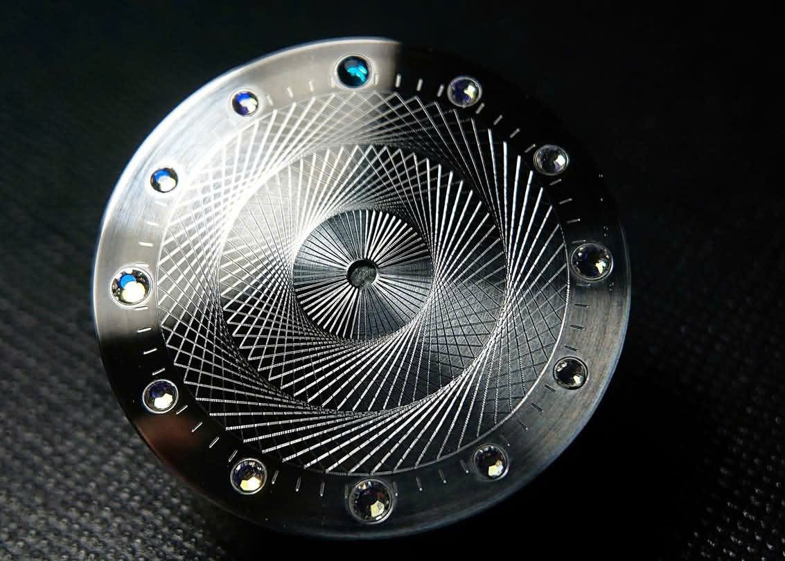 Guilloche polygon pattern